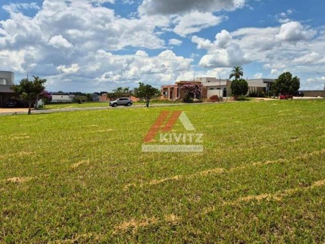 Terreno de 465 m² no Condomínio Fazenda Santa Lúcia