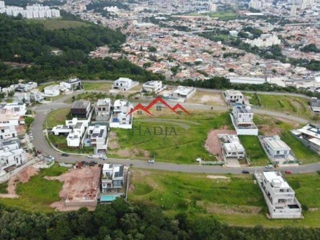 Terreno de 483 m² no Condomínio Bosque do Horto, Jundiaí SP aceita permuta!