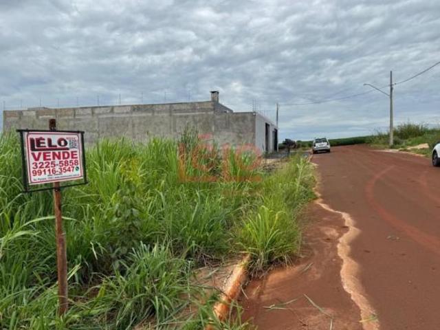 TERRENO DE 400 MTS POR R$ 198.000,00 QUITADO EM MARINGÁ !