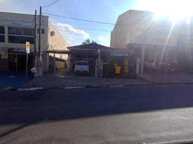 Terreno de 400m² em Avenida Comercial de Hortolândia
