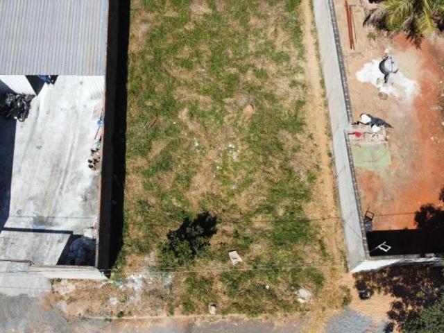 Terreno de 410 m² em venda no Loteamento Porto das Pedras