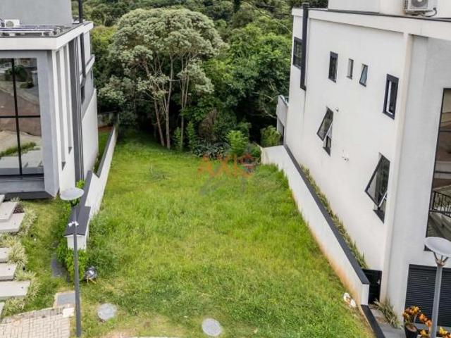 Terreno de 427m² à Venda no Condomínio Residencial Pine Hill | Campo Comprido Curitiba