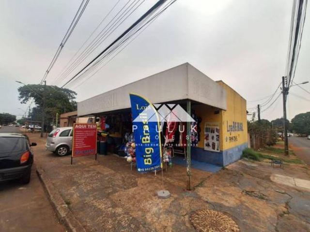 Terreno de 425 m² à venda, com 3 salas comerciais e 2 casas no fundos, por R$ 680.000 Parque Moru