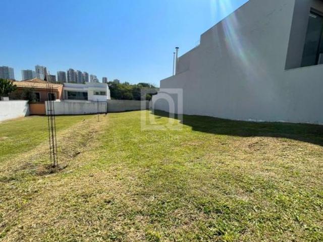 Terreno de 554 m² à venda no Condomínio Residencial Sunset Sorocaba, SP