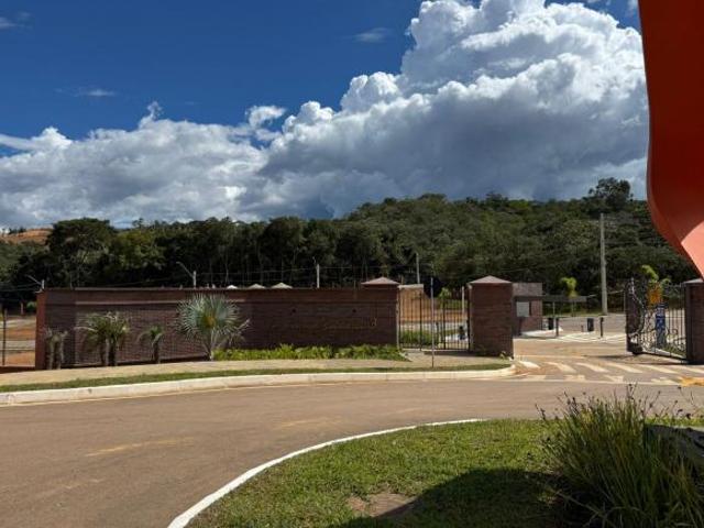 Terreno de 576.400 m² Jardim Botânico Condomínio Le Grand Jardin