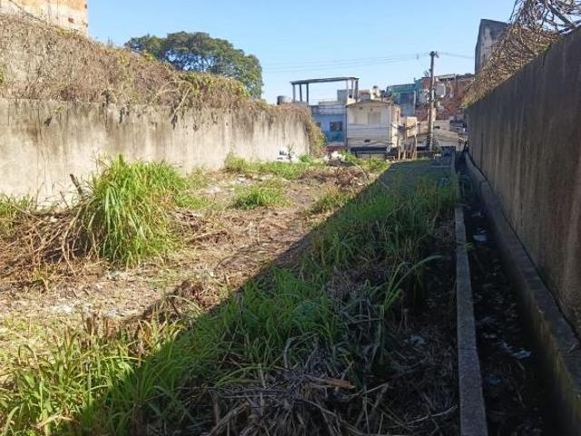 Terreno de 500m2 em excelente localização em Americanópolis