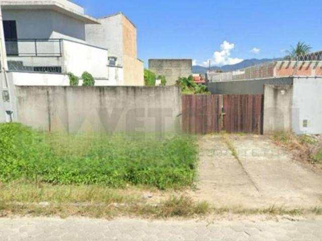 Terreno de 511 m² en venta en Praia das Palmeiras