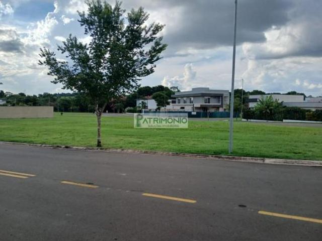 Terreno de 526,17m² em condomínio de luxo no Tamboré Jaguariúna Oportunidade única!