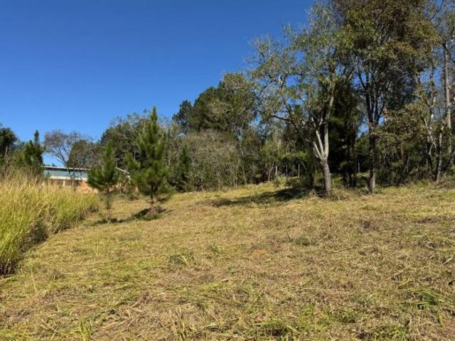 Terreno de 5.400 m² em condomínio fechado!