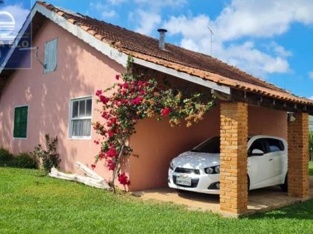 Terreno de 647m2 com edícula na Quinta das Videiras