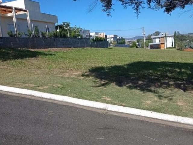 Terreno de 600m² à venda em condomínio exclusivo de Bragança Paulista SP, no bairro Condomínio Jardi