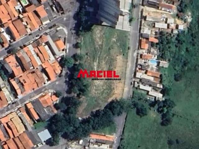 TERRENO DE 6098,78 m2 NO BAIRRO PARQUE RESIDENCIAL FLAMBOYANT ACEITA PROPOSTA