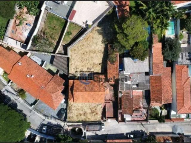 Terreno de 617m², com zoneamento zma, no tremente