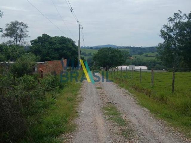 Terreno de 6.000m² na Quadra SP: oportunidade imperdível a apenas 70 metros da cidade!