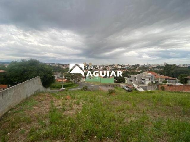 Terreno de 764,22 m² à venda em Valinhos