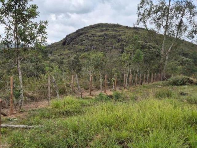 Terreno de 714 m² à venda em Lavras Novas