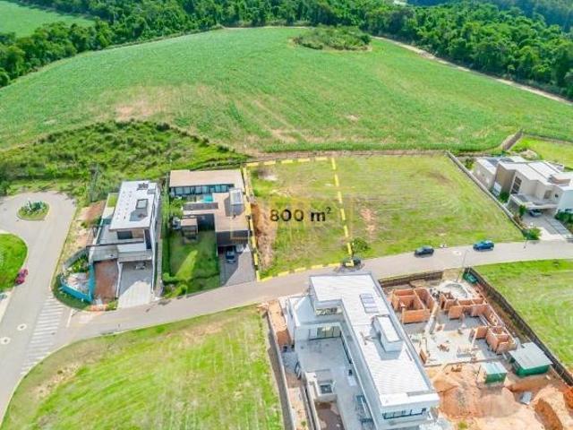 Terreno de 800m² no Condomínio Fazenda SerrAzul II Itupeva