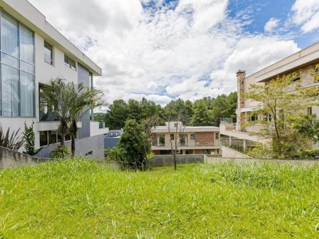 Terreno de 996m² à Venda no Condomínio Paysage Evergreen | Santa Felicidade Curitiba