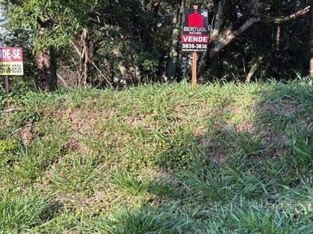 Terreno de 900 m² no Condomínio Residencial Estância Marambaia, Vinhedo – Venda