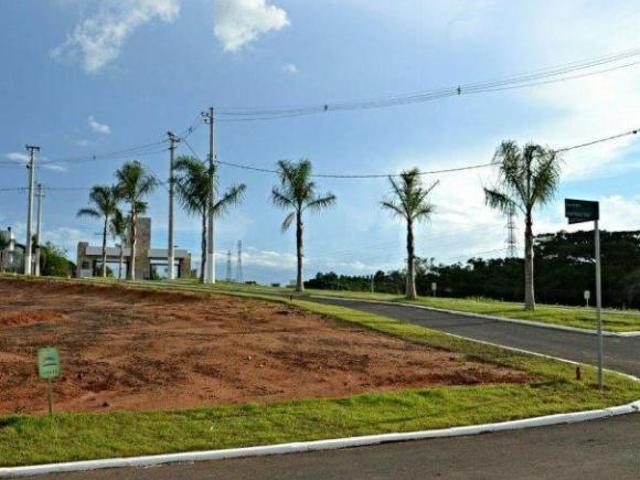 Terreno de 9m de frente no Resid. Verdes Campos