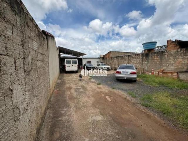 Terreno disponível para venda no bairro Jardim Europa em Uberlândia MG