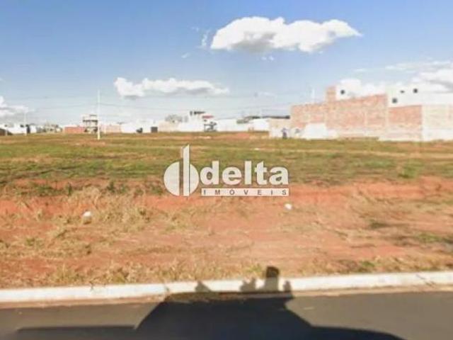Terreno disponível para venda no bairro Laranjeiras em Uberlândia MG