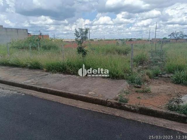 Terreno disponível para venda no bairro Monte Hebron em Uberlândia MG
