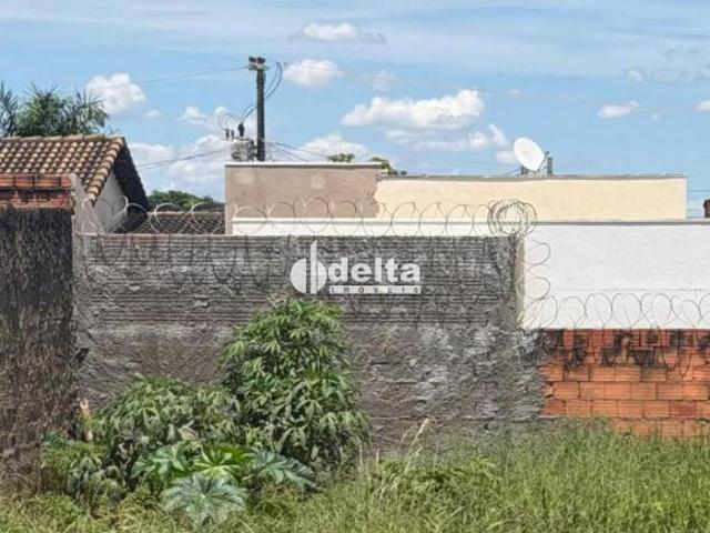 Terreno disponível para venda no bairro Shopping Park em Uberlândia MG
