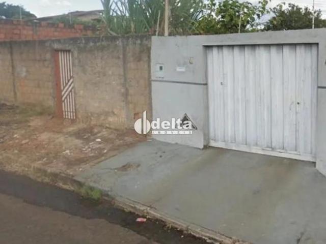 Terreno disponível para venda no bairro Planalto em Uberlândia MG
