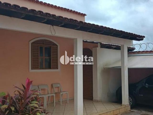 Terreno disponível para venda no bairro Tibery em Uberlândia MG