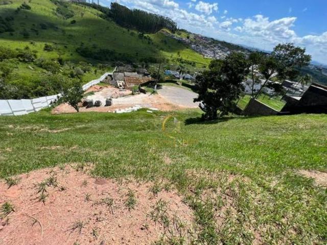 Terreno excelente com 1.875 m² a venda em condomínio fechado em Jacareí SP!