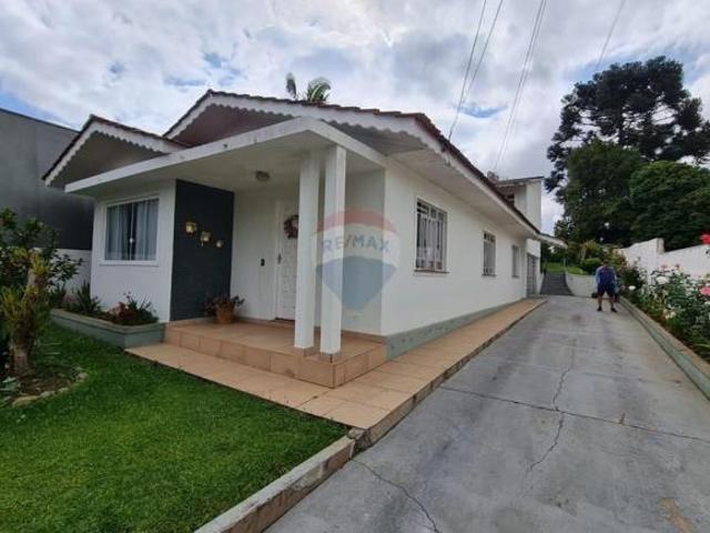 Terreno Excepcional com 954m² no São Pedro em São José dos Pinhais, PR