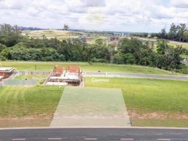 Terreno exclusivo de 478 m² à venda por R$ 840.000