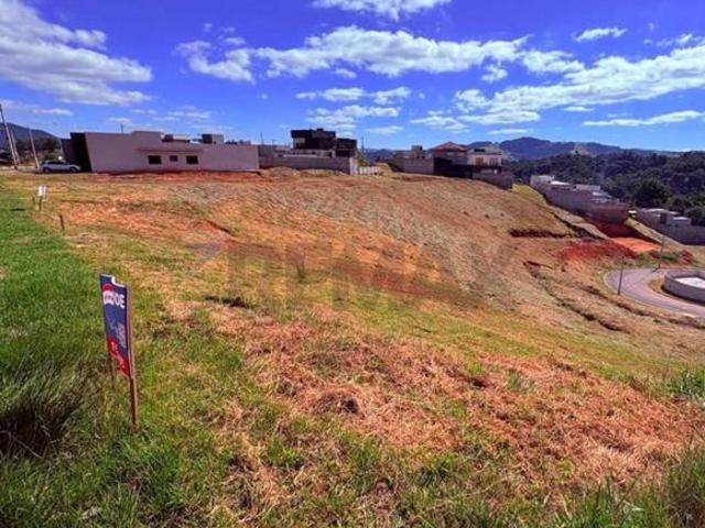Terreno Exclusivo no Condomínio Alto da Floresta – Bom Jesus dos Perdões, SP