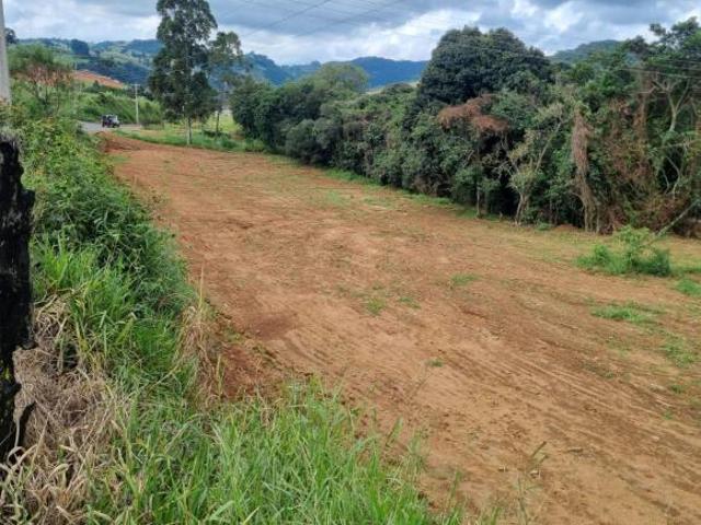 Terreno em Munhoz – Excelente Oportunidade Comercial