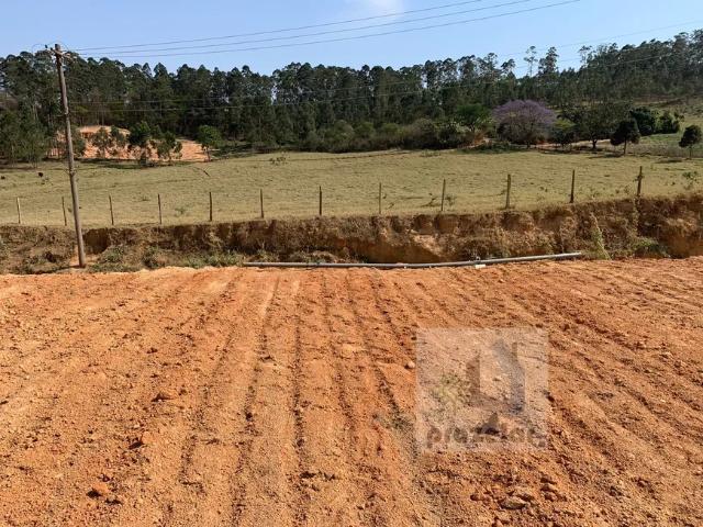 Terreno em Mairinque