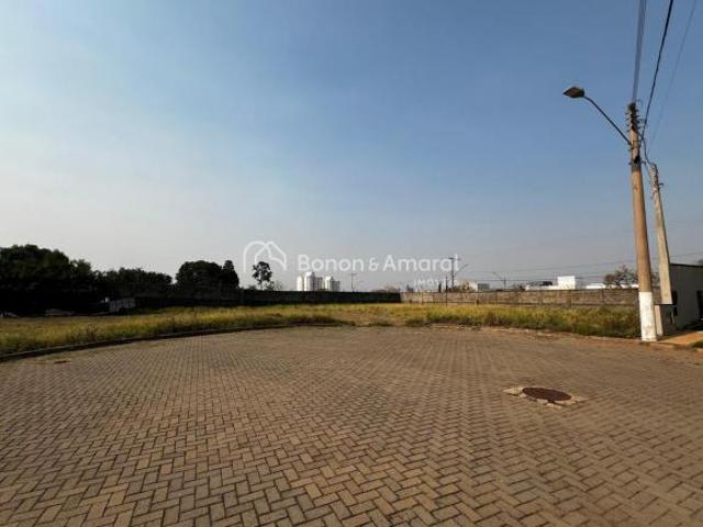 Terreno em Nossa Senhora Aparecida, Paulínia/SP de 900m² à venda por R$ 1.440.000,00