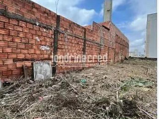 Terreno em Nova Olinda, Londrina/PR de 10m² à venda por R$ 179.000,00