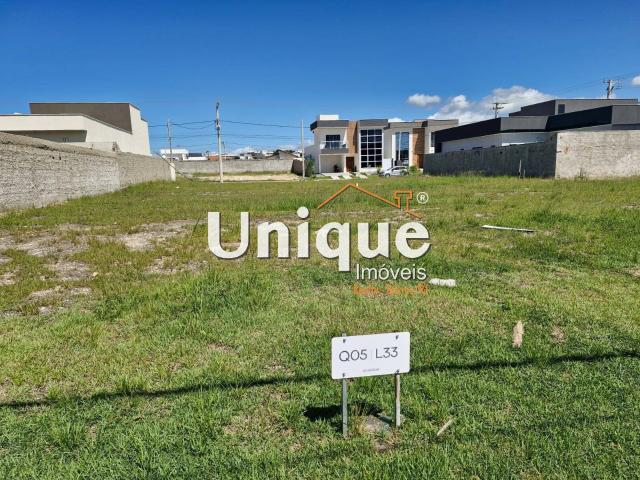Terreno em, / de 258m² à venda por R$ 264.000,00
