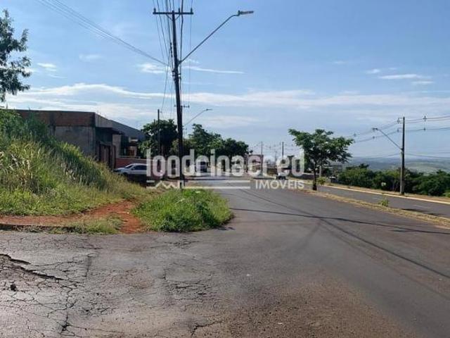 Terreno em Ouro Branco, Londrina/PR de 10m² à venda por R$ 420.000,00