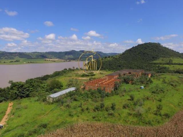 Terreno em Aterro Santa Quitéria, Carmo Do Rio Claro/MG de 9000m² à venda por R$ 21.000.000,00