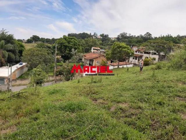 terreno em avenida