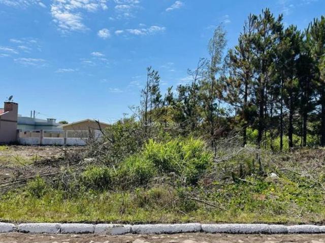 Terreno em Avenida na Praia de Atlântida Sul