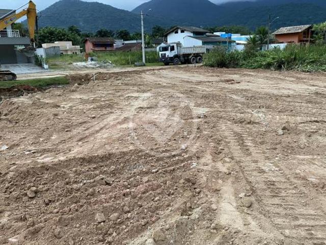 Terreno em A Venda no Condomínio Mar Verde em Caraguatatuba 387m² R$ 400.000,00