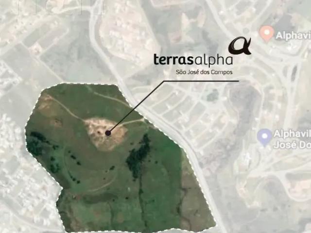 Terreno em aclive no Condominio Terras Alpha Urbanova quadra G1