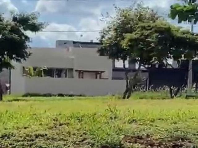 Terreno em Aeroporto, Araçatuba/SP de 200m² à venda por R$ 123.000,00