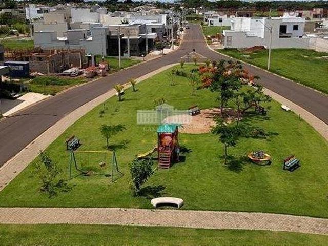 Terreno em Aeroporto, Araçatuba/SP de 200m² à venda por R$ 180.000,00
