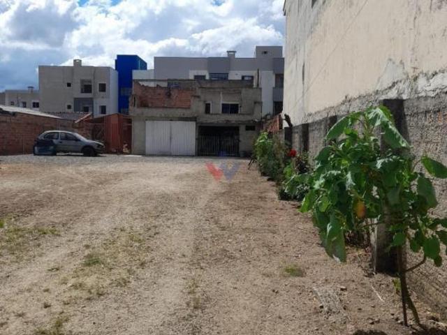 Terreno em Afonso Pena, Sao Jose Dos Pinhais/PR de 675m² à venda por R$ 700.000,00