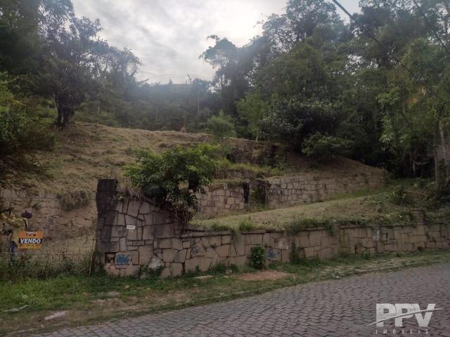 Terreno em Agriões, Teresópolis/RJ de 3065m² à venda por R$ 3.499.900,00