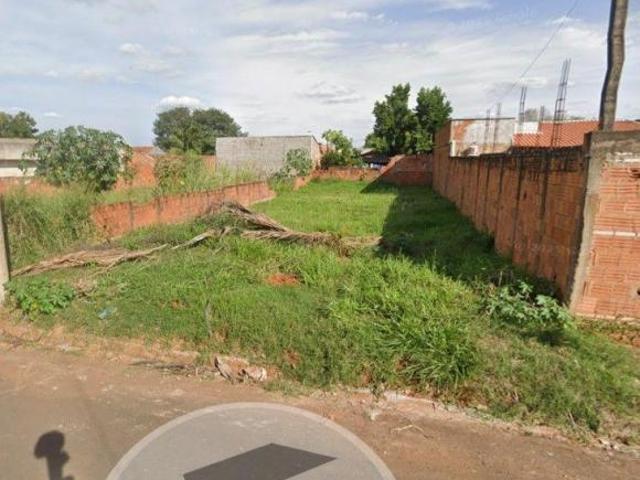 Terreno em Água Branca I, Araçatuba/SP de 300m² à venda por R$ 80.000,00